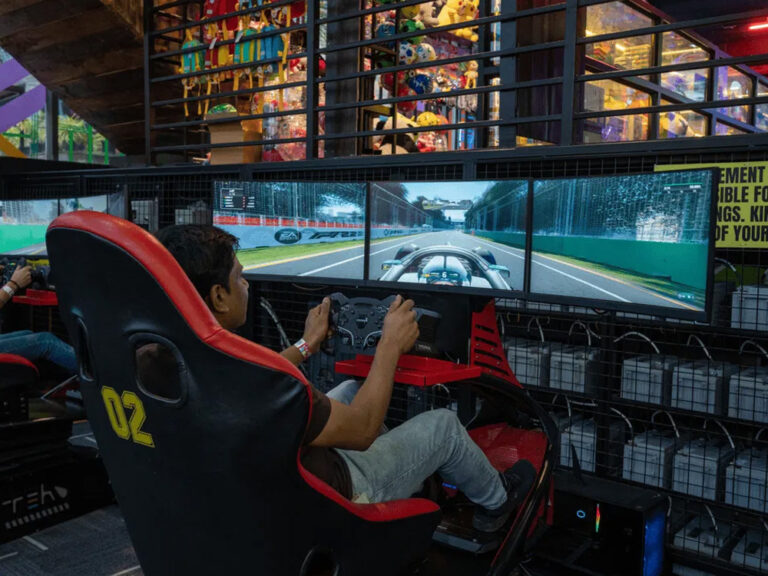 Race Simulator in Bangalore from ₹399 | Torq